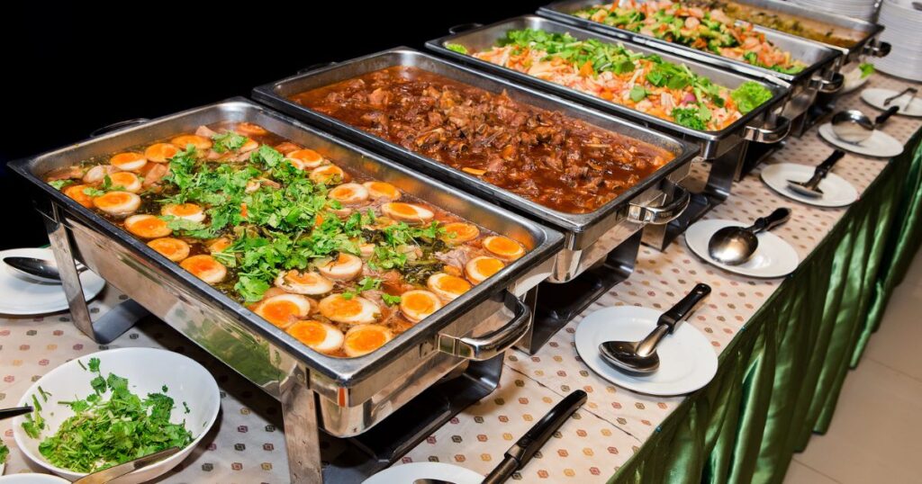 8 Best Hotel Buffets for Food Lovers - Organic Food Manufacturer & Supplier